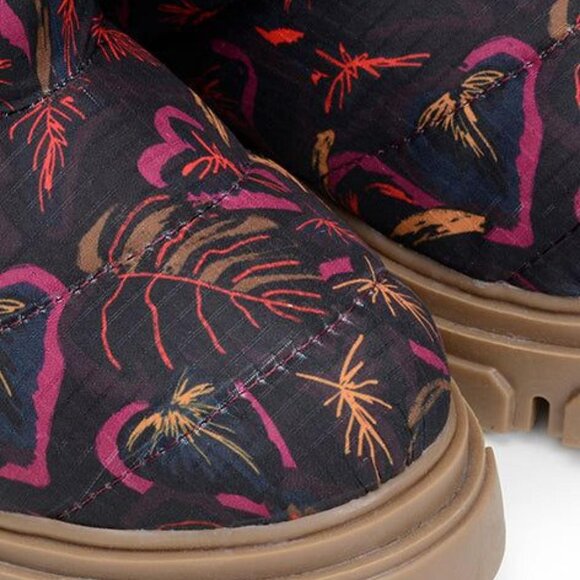 FARM Rio | Shoes | New Farm Rio Made In Brazil Sunset Forest Puffy Tall ...